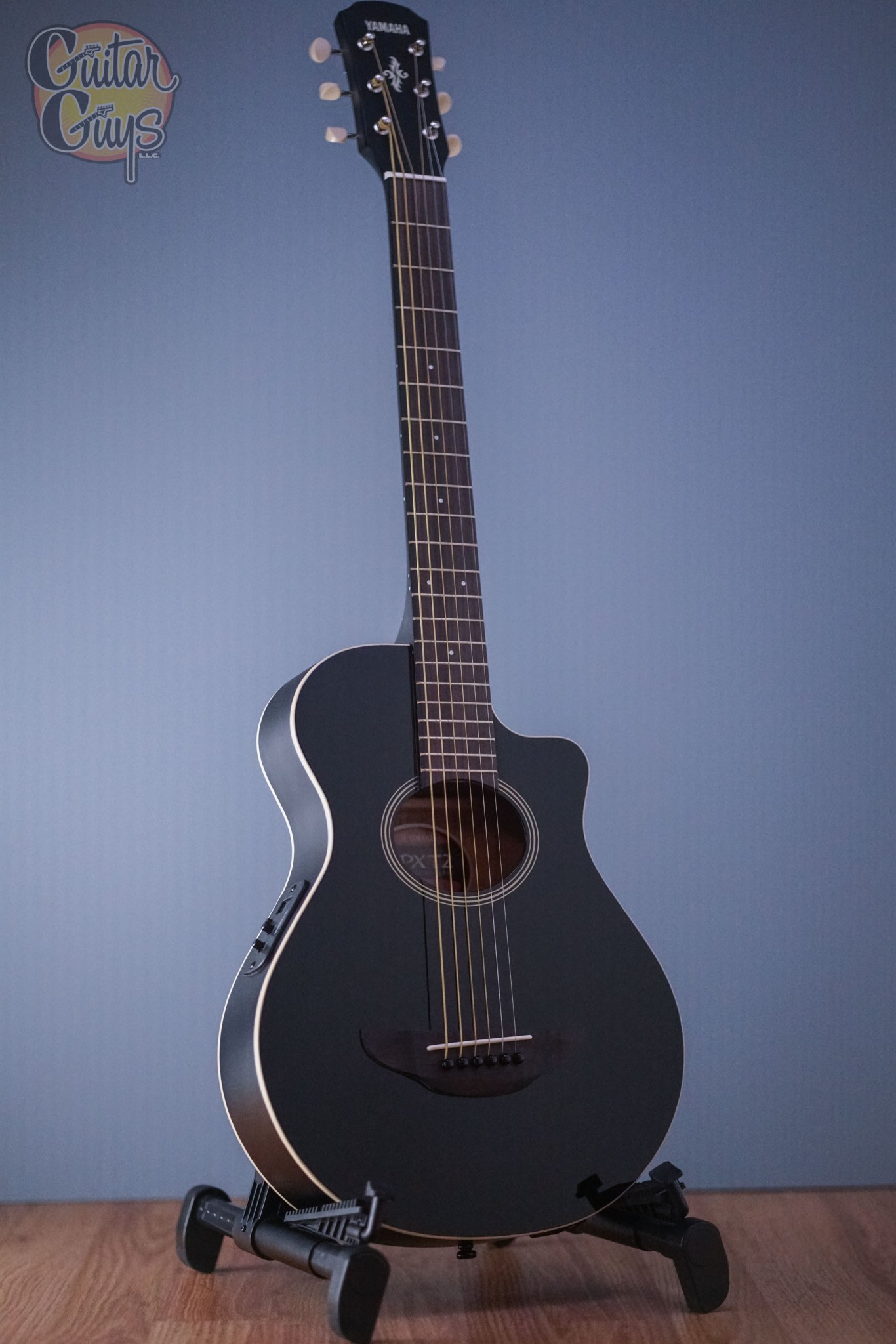 Yamaha APXT2 Black - Guitar Guys